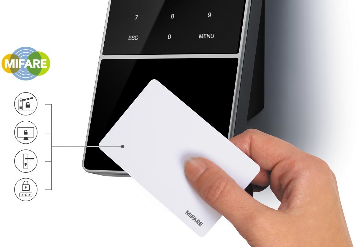 Safescan TimeMoto TM-838 SC le système de pointage avec MIFARE, RFID et reconnaissance faciale ...