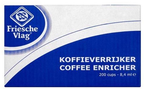 Friesche Vlag lait concentré, coupes de 8,4 ml, boîte de 200 pièces bij ...